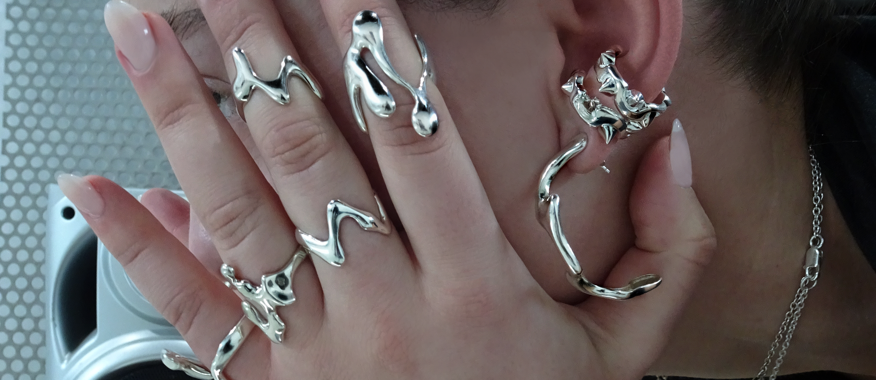 STEFF ELEOFF – Steff Eleoff